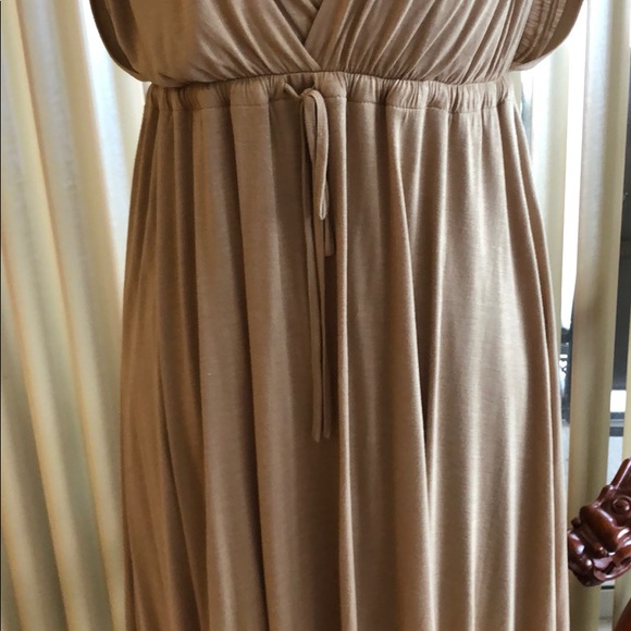 Vertigo Paris | Dresses | Sleeveless Vertigo V Neck Dress | Poshmark